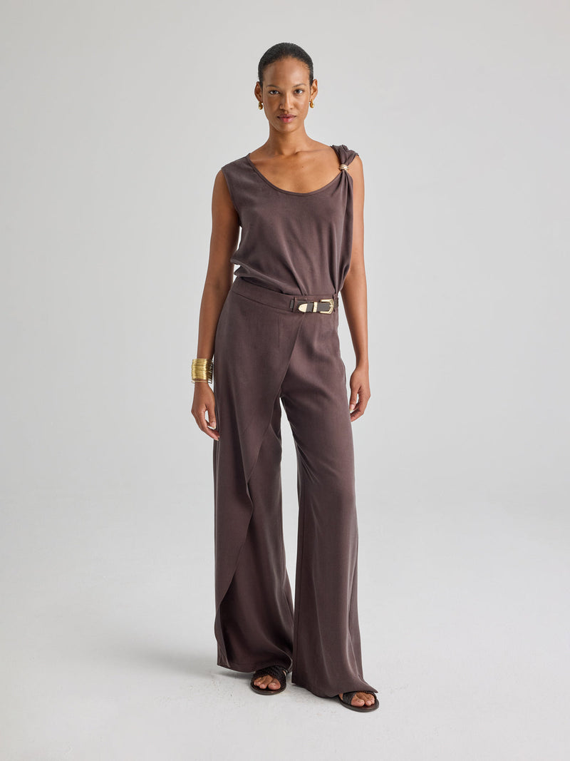 ELYA SUIT – Chilia Design
